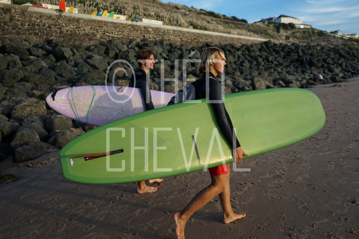 Surf : Neil Messmer à la Côte des Basques - Photographe Sportif - Théo ...