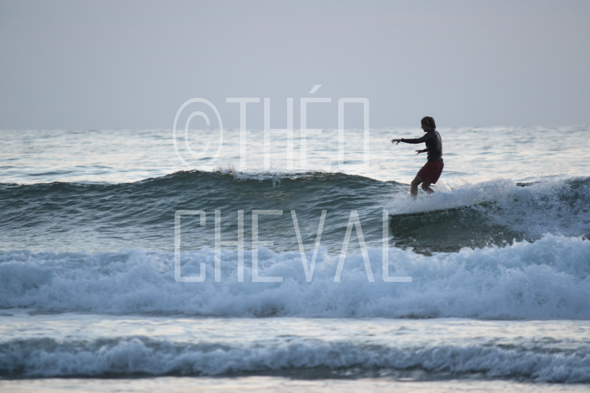 Surf : Neil Messmer à la Côte des Basques - Photographe Sportif - Théo ...